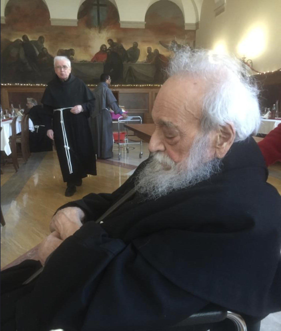 Padre Ungaro, il "frate dei poveri" che ha Incontrato 6 Santi nella sua ...